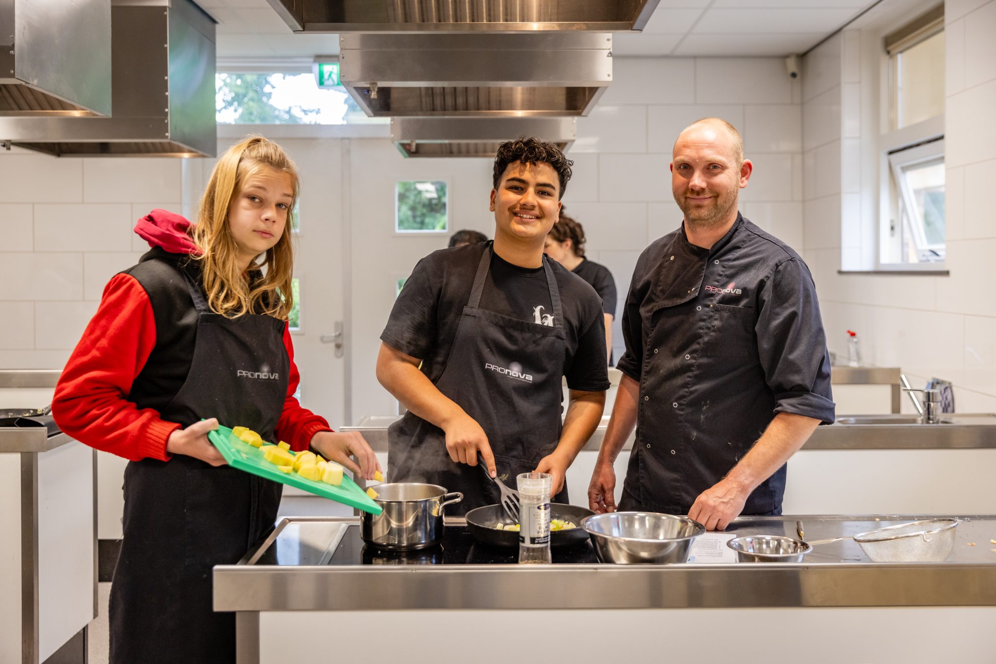 Vrijwilliger gezocht! – Pronova praktijkonderwijs